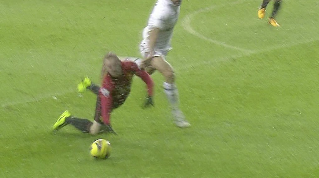 Case Study: A Two-Footed Tackle. Or Was It? – In The Opinion Of The Referee